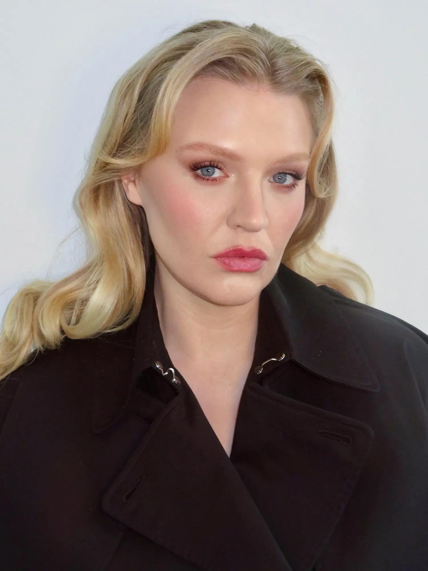 Self Esteem: A Complicated Woman | Southbank Centre