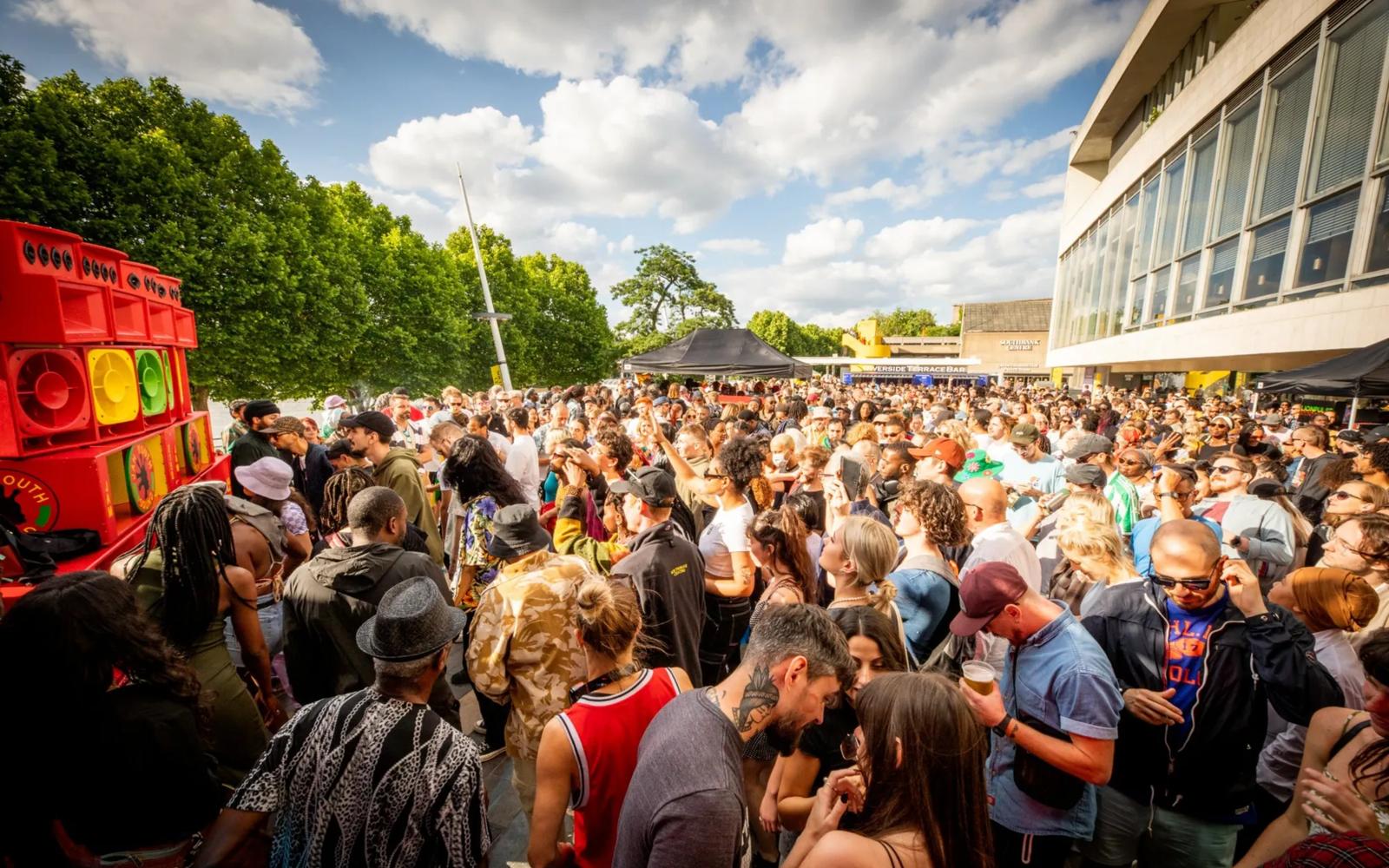 101 FM Sound System | Southbank Centre