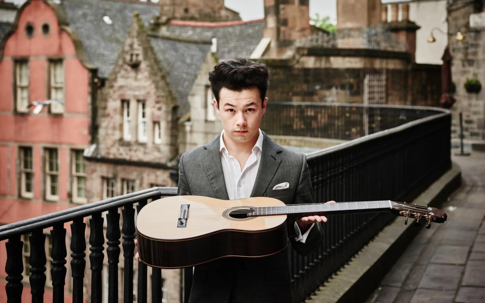 Sean Shibe: Forgotten Dances – Lute & Guitars | Southbank Centre